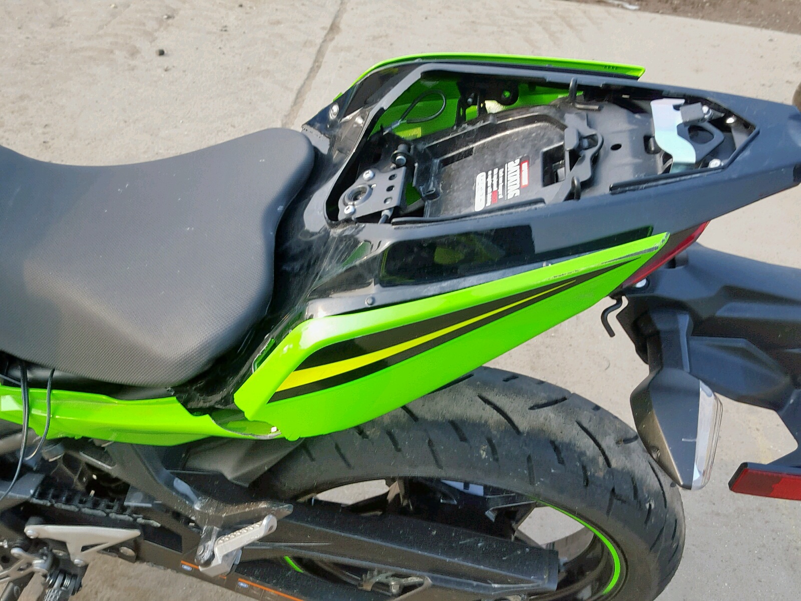 2018 KAWASAKI EX 400 GJF for sale at Copart UK - Salvage Car Auctions