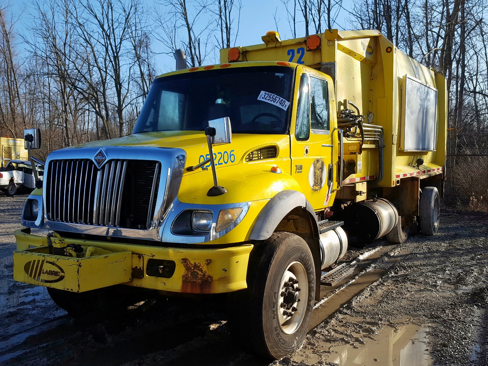 2006 INTERNATIONAL 7000 7400 for Sale | OH - CLEVELAND EAST | Wed. Apr ...
