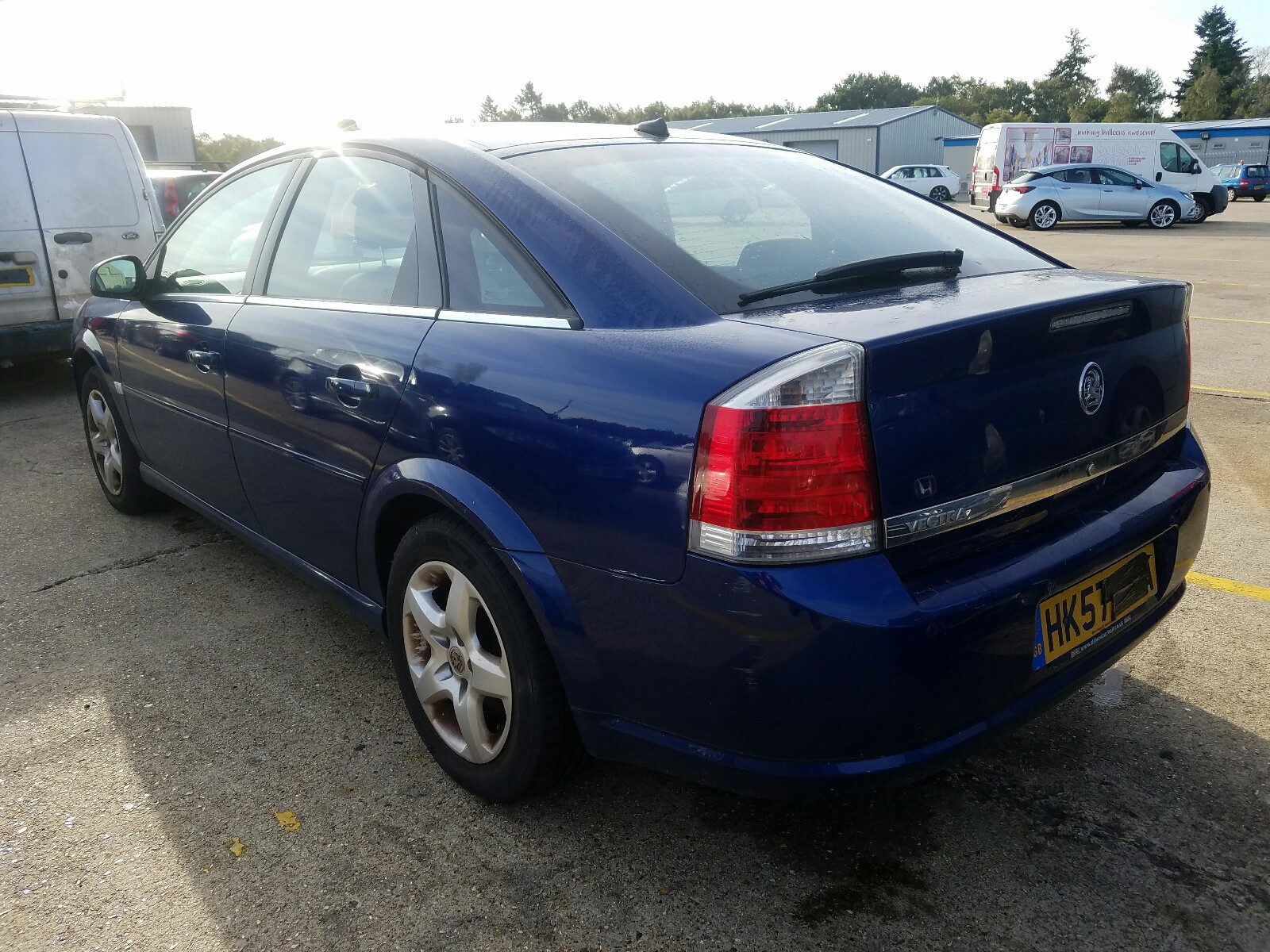 2008 VAUXHALL VECTRA EXC for sale at Copart UK - Salvage Car Auctions