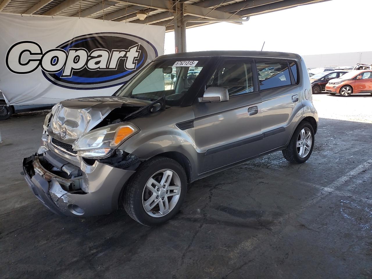 VIN: KNDJT2A20A7140940 | KIA SOUL 2010 + GRAY 2.0L 4 free car history - Stat.vin