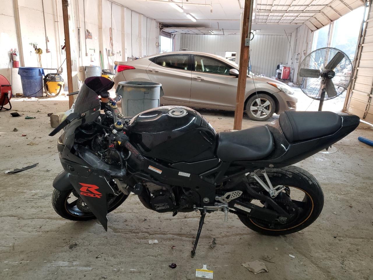 2004 SUZUKI GSX-R | SPORT_BIKE