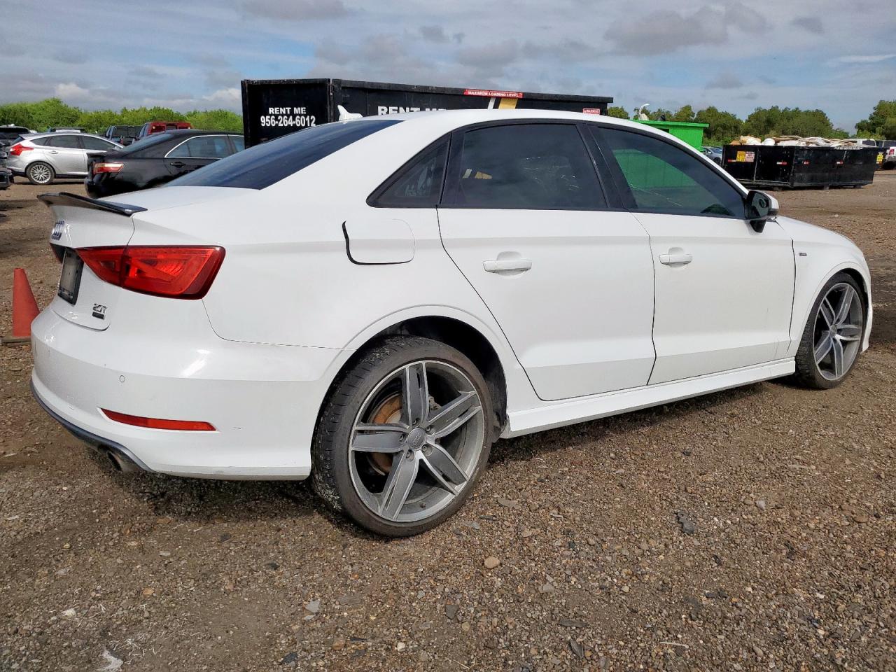 2016 AUDI A3 PREMIUM | WAUB8GFF2G1055864