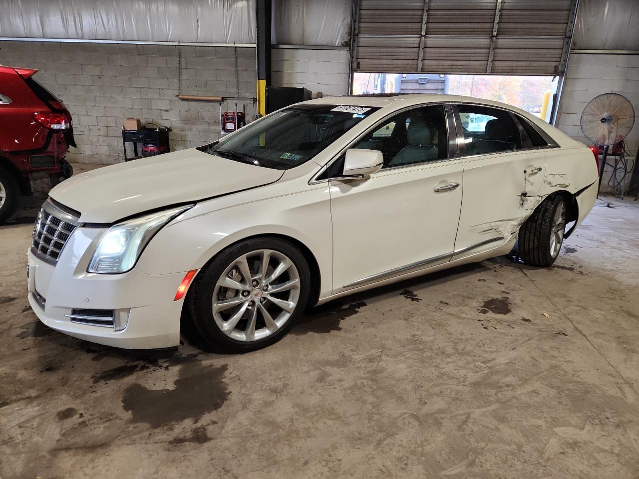 2014 CADILLAC XTS | LUXURY COLLECTION