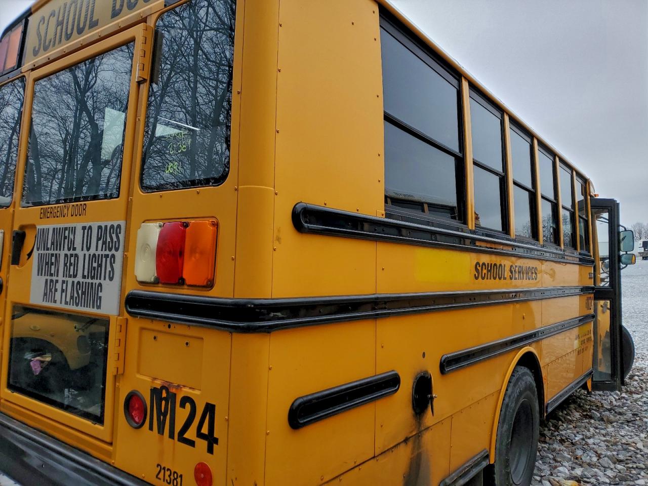 2012 OTHER THOMAS SAF-T-LINER C2 - SCHOOL BUS | BUS