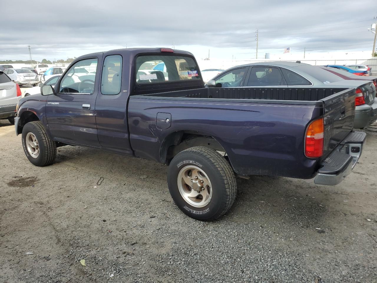 1998 TOYOTA TACOMA XTRACAB PRERUNNER for Sale | FL - JACKSONVILLE NORTH | Mon. Jan 22, 2024 ...