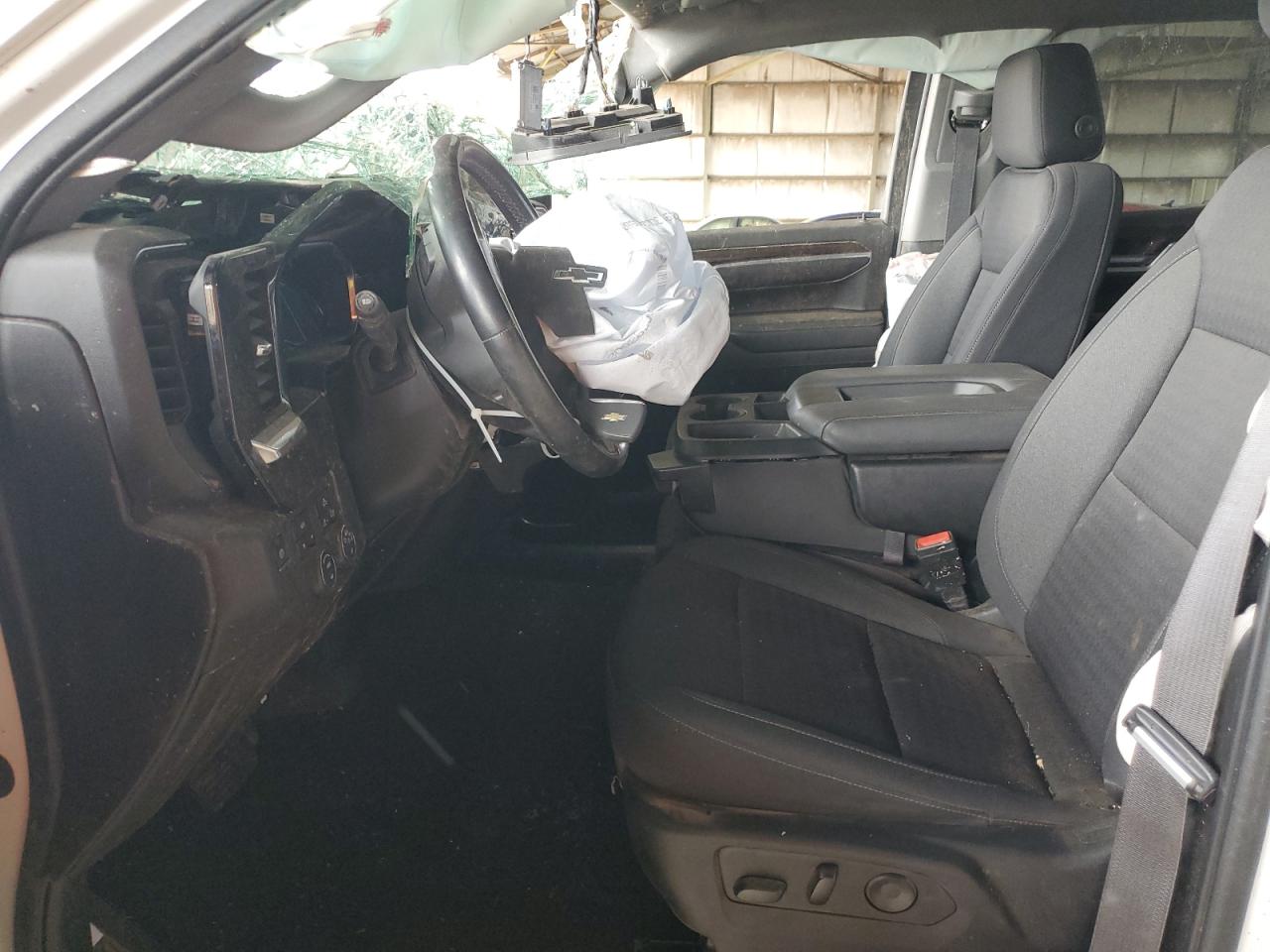 2022 CHEVROLET SILVERADO 5.3L 8 , VIN: 2GCUDEED6N1520598